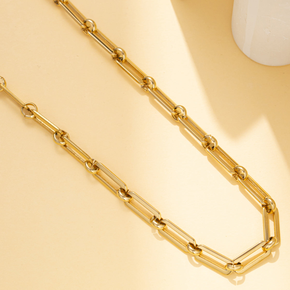Classic Gold Chain Necklace: The Pinnacle of Timeless Elegance ...